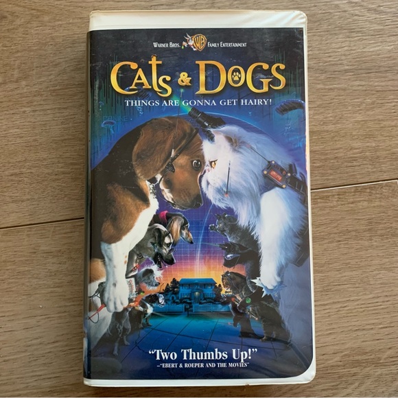 Media | Cats Dogs Movie On Vhs Tape | Poshmark